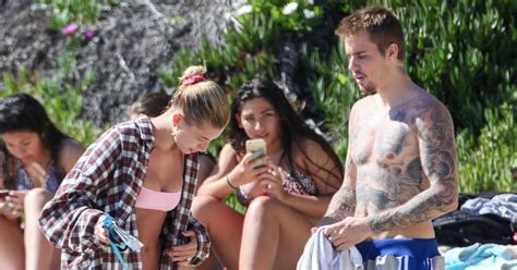 Alexis Superfan S Shirtless Male Celebs Justin Bieber Shirtless With Wife Hailey On St Patrick