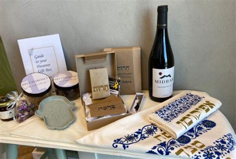 Passover T Box Viasabra