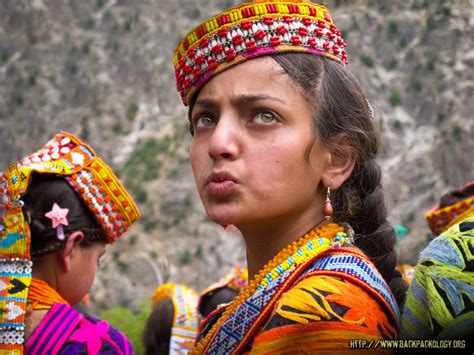Pin By Ga Ga On Hunza People Kalash People People People Of Pakistan