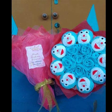 Buket Bunga Doraemon
