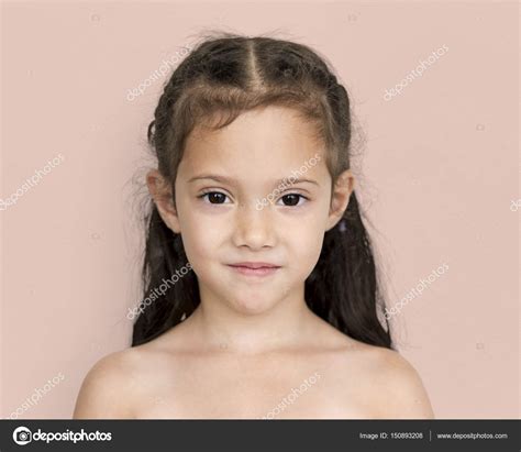 Menina No Estúdio Fotos Imagens De © Rawpixel 150893208
