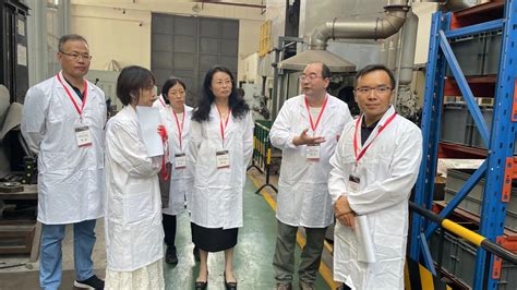 材料学院开展国庆节前实验室安全检查，筑牢校园安全防线 上海交通大学材料科学与工程学院