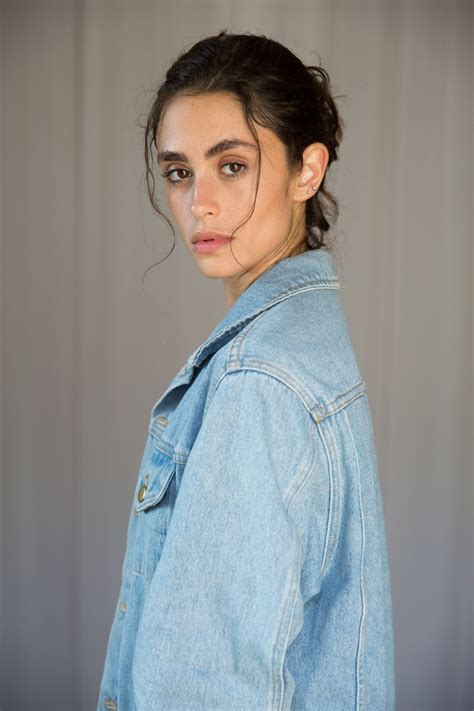 Model Tara MMG Models