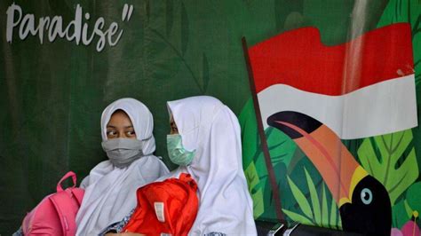 Guru Smp Gunduli 19 Siswi Karena Tidak Mengenakan Dalaman Jilbab