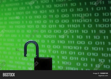 Greenscreen Computer Virus