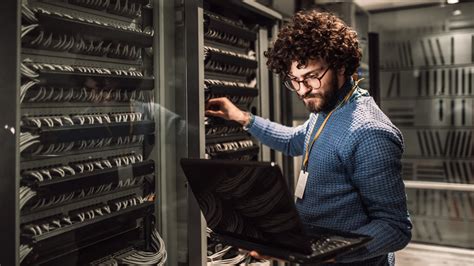 Researchers Seek To Simplify The Complex In Cloud Computing Microsoft Research