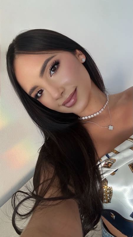 Anabel Ramirez Anabelramirezm Is Live Tiktok Live