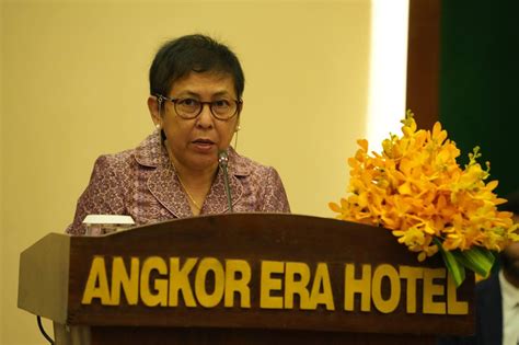 ឯកឧត្តមឧបនាយករដ្ឋមន្ត្រី សាយ សំអាល់ អំពាវនាវឱ្យប្រជាជនចូលរួមគ្នាគិតគូរលើបេតិកភណ្ឌពិភពលោកអង្គរ