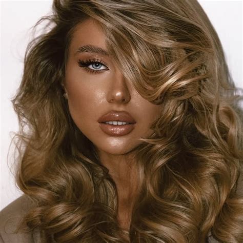 Elizavetanot Julia модель Екатеринбург Juicyju • Threads Say More