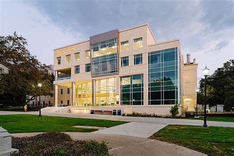 Location Hub • Southwestern University