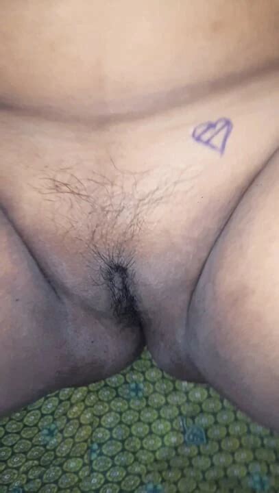 Homemade Sex Video Bhabhi Ke Chut Ko Kai Patak Ke Choda Haii Aise Ki Chut Se Paaani Nikal Diya