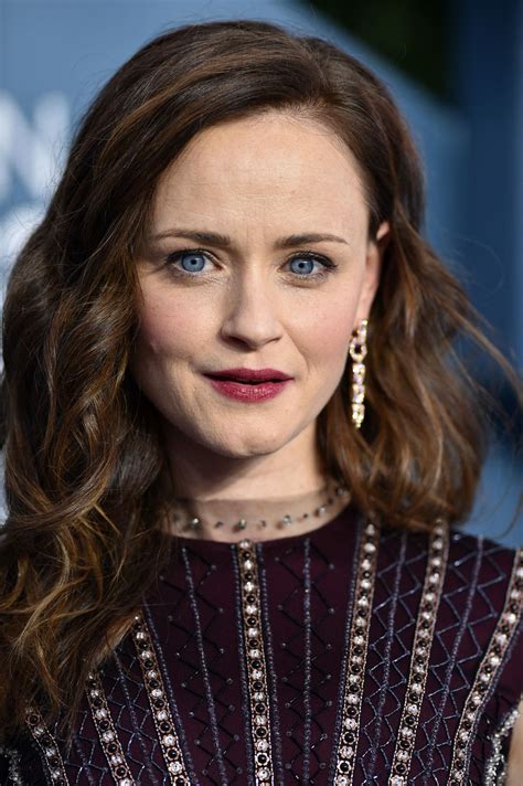 Alexis Bledel Screen Actors Guild Awards 2020 • Celebmafia