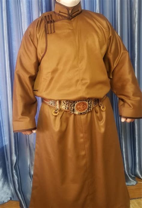 Сайн чанартай эрэгтэй даавуун Мөнх Урлан монгол дээл Facebook