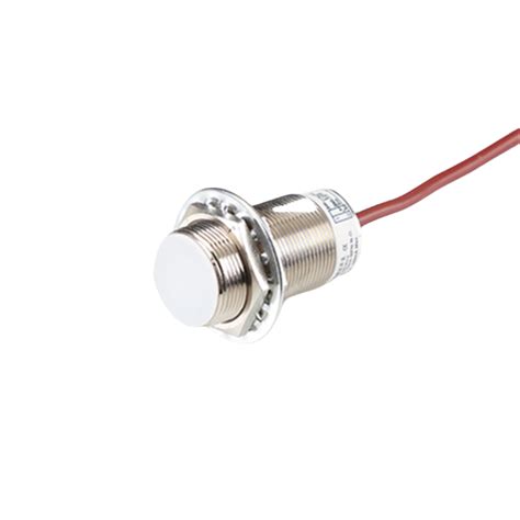 M30 Dc Cylindrical High Temp Inductive Proximity Sensors Flush Or Non