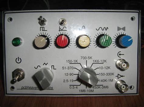 High Frequency Function Generator With The Maxim MAX
