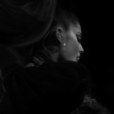 Aris New Post Rarianagrande