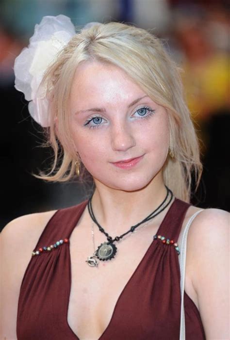 Actress Luna Lovegood 60 Photos Moonagedaydream Film