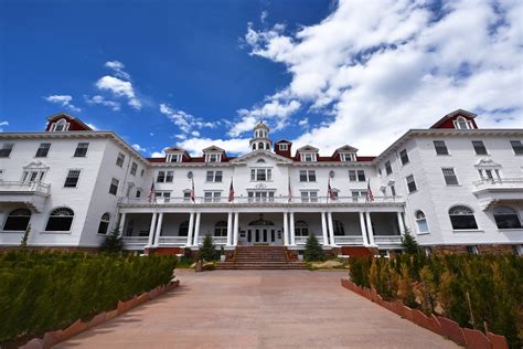 The Stanley Hotel Hosted Horror Novelist Stephen King Serving As