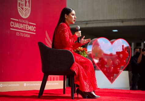 Sandra Cuevas Impulsa El Deporte Los Servicios Urbanos Y Mejoras Para