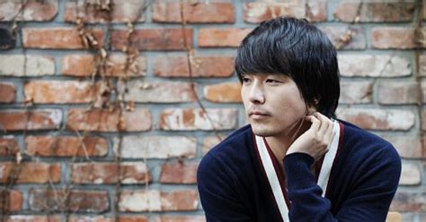 박용하 내속의 남성 작전에 빠졌다