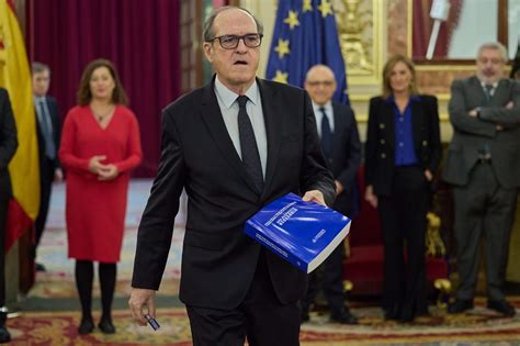 El Sufrimiento Y La Soledad De 445000 Víctimas De Abusos Sexuales En