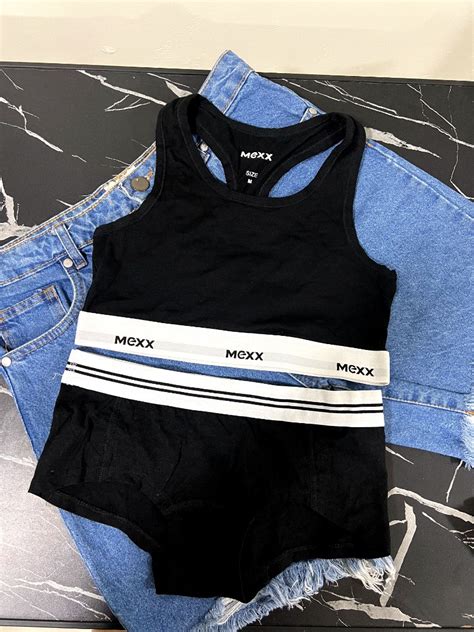Umbro Set 2 In 1 Womens Fashion Activewear On Carousell