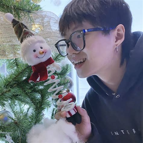 D Ng Xinh Youtube Music