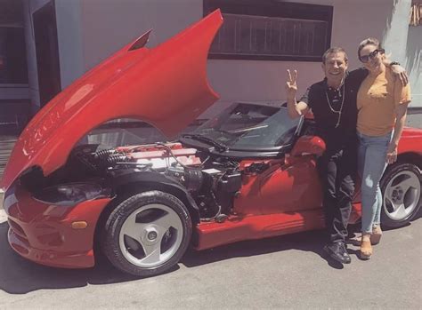 Frida Chávez Biography Line