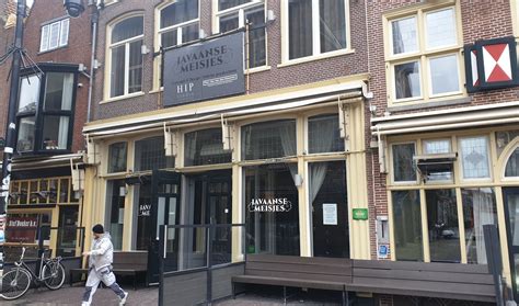 Javaanse Meisjes Komen Eraan Rodi