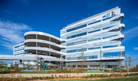 Located In A Prominent Area Within The Tokyo Metropolis Jackson Teece