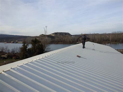 Монтаж на сандвич панели и метални конструкции Строителни материали