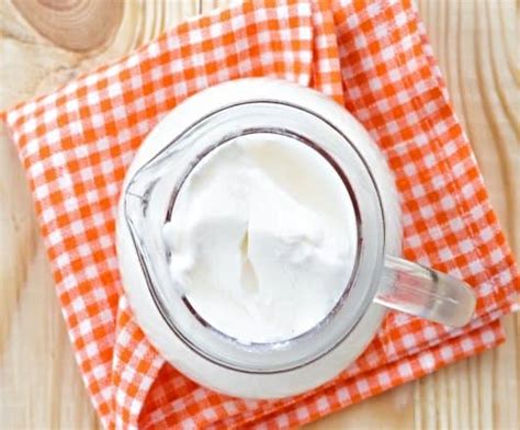 Buttermilk Vs Kefir Everything You Need To Know Treat Dreams