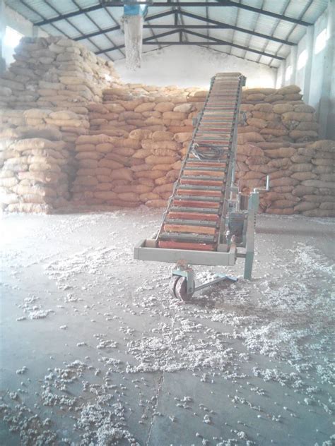 Stacker Conveyor Manufacturer At ₹ 450000 Stacking Conveyors In Ahmedabad Id 2855454724197