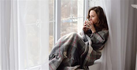 Low Body Temperature Hypothermia Causes And Treatment Dr Axe