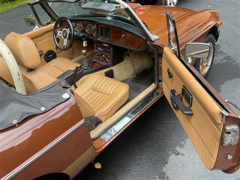 1980 Mgb With Spoiler And Custom Wood Dash Classic Mg Mgb 1980 For Sale