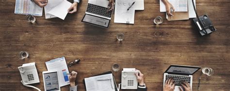 사용자 트렌드를 반영한 Ugc와 참여 유도 전략 고객 참여를 증대시키고 브랜드 충성도를 높이는 창의적인 방법들 Uiux 디자인 웹사이트 제작 디지털 마케팅 이파트