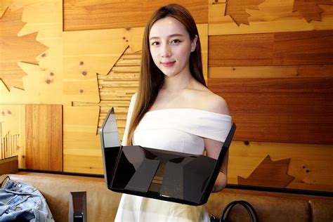 Netgear 最新夜鷹三頻 Wifi 6 路由器 Rax200 與首款 802 11ax 網路延伸器在台現身 T客邦