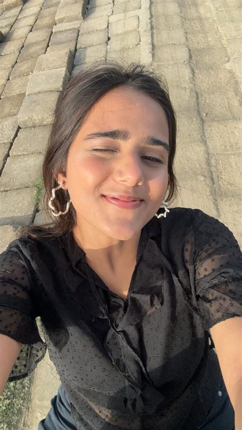 Farhat Fatiha Chowdhury Days When I Dont Look Absolute Homeless Farhat Fatiha Chowdhury Days When I Dont Look Absolute Homeless