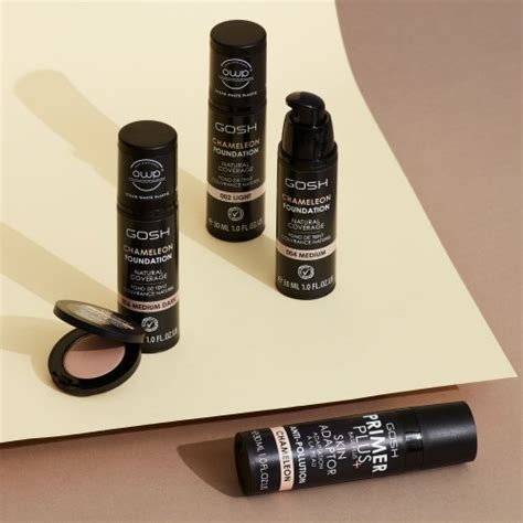 GOSH COPENHAGEN Chameleon Foundation lehký tónující make-up 30 ml ...