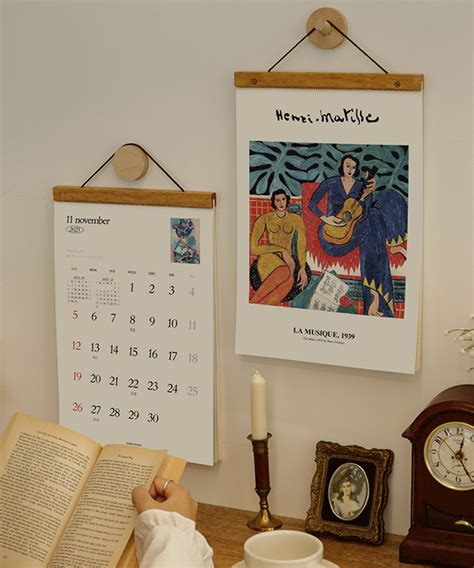 [🚚 오늘 출발] 디자인웁스 2024년 우드 벽걸이 달력 카렌다 인테리어 앙리마티스 B4 에이블리