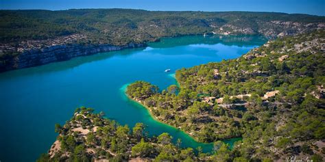 Lac Desparron Paysages And Tourisme 04 Alpes Haute Provence Intense Verdon