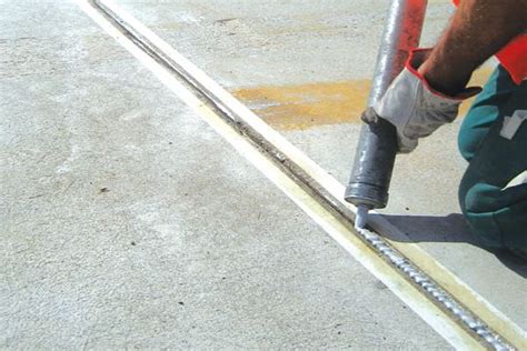 ماستیک پلی یورتان چیست و چه کاربردی دارد؟ پی پل سازان