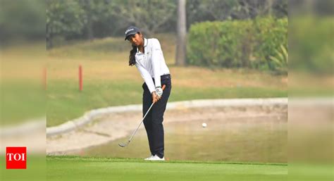 Indias Amateur Star Avani Prashanth Shoots 68 To Lie Second In