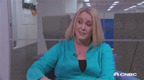 Beyond Washington Emilys List Is Guiding Thousands Of Women Toward