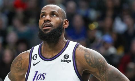 Lebrons Lakers Dzīve Bez Deivisa Ir ļoti Grūta