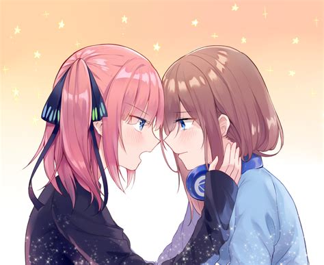 Nakano Nino And Nakano Miku Go Toubun No Hanayome Drawn By Akitsuki Oenothera Danbooru