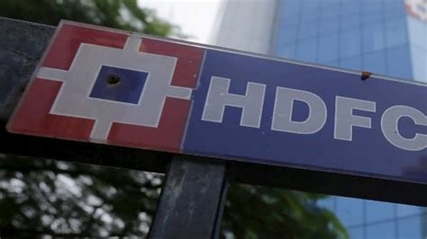 Hdfc Bank Starts Rebranding Hdfc Ltd Offices Branches After Merger