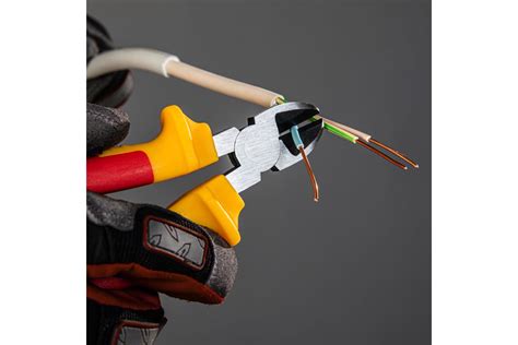 Бокорезы MATRIX Insulated PROFESSIONAL 160 мм 17506 - выгодная цена ...