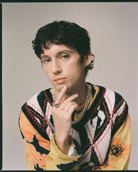 Troye Sivan 2022 Mr Porter Photoshoot Troye Sivan Singer Hbo