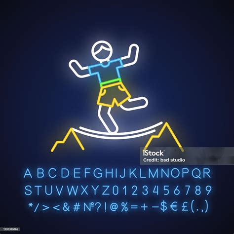 하이라이닝 네온 라이트 아이콘입니다 느슨한 줄타기에 걷고 균형을 산에서 슬랙 라이너 익스트림 스포츠 스턴트 밧줄에 워커 빛나는